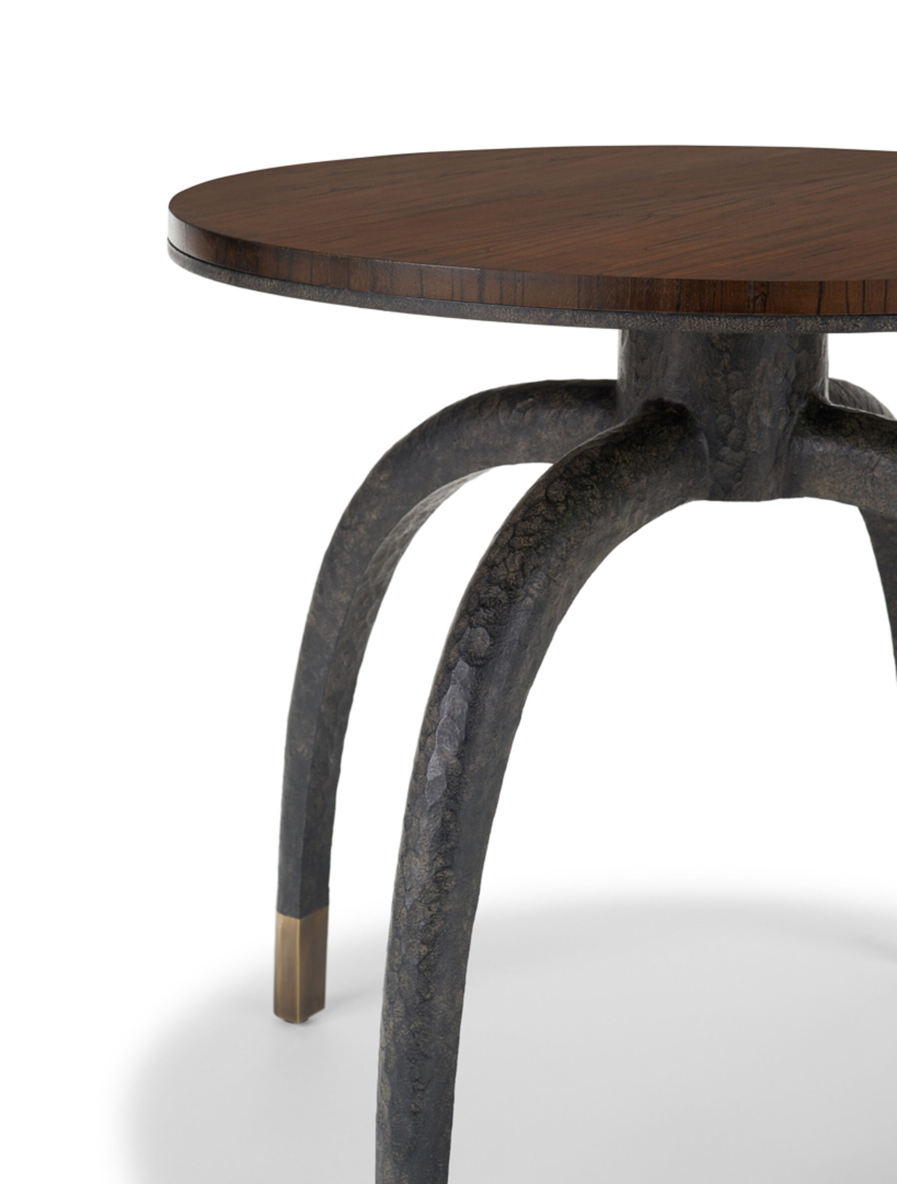 Xavier End Table | Gregorius Pineo