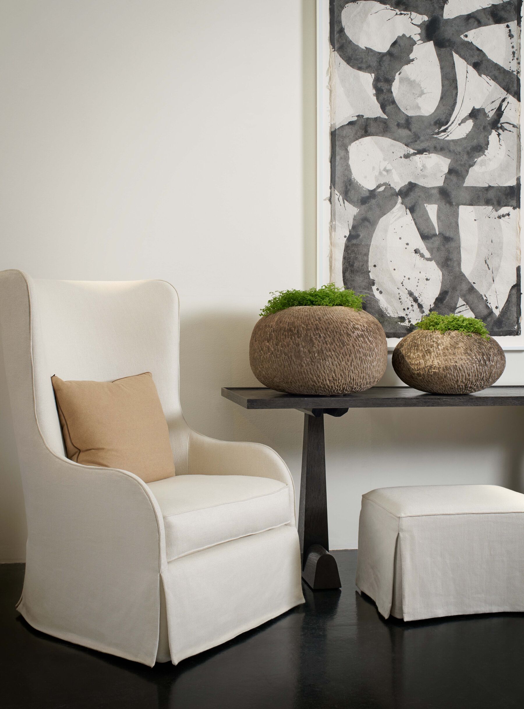 Einarr Console medium & large | Gregorius Pineo