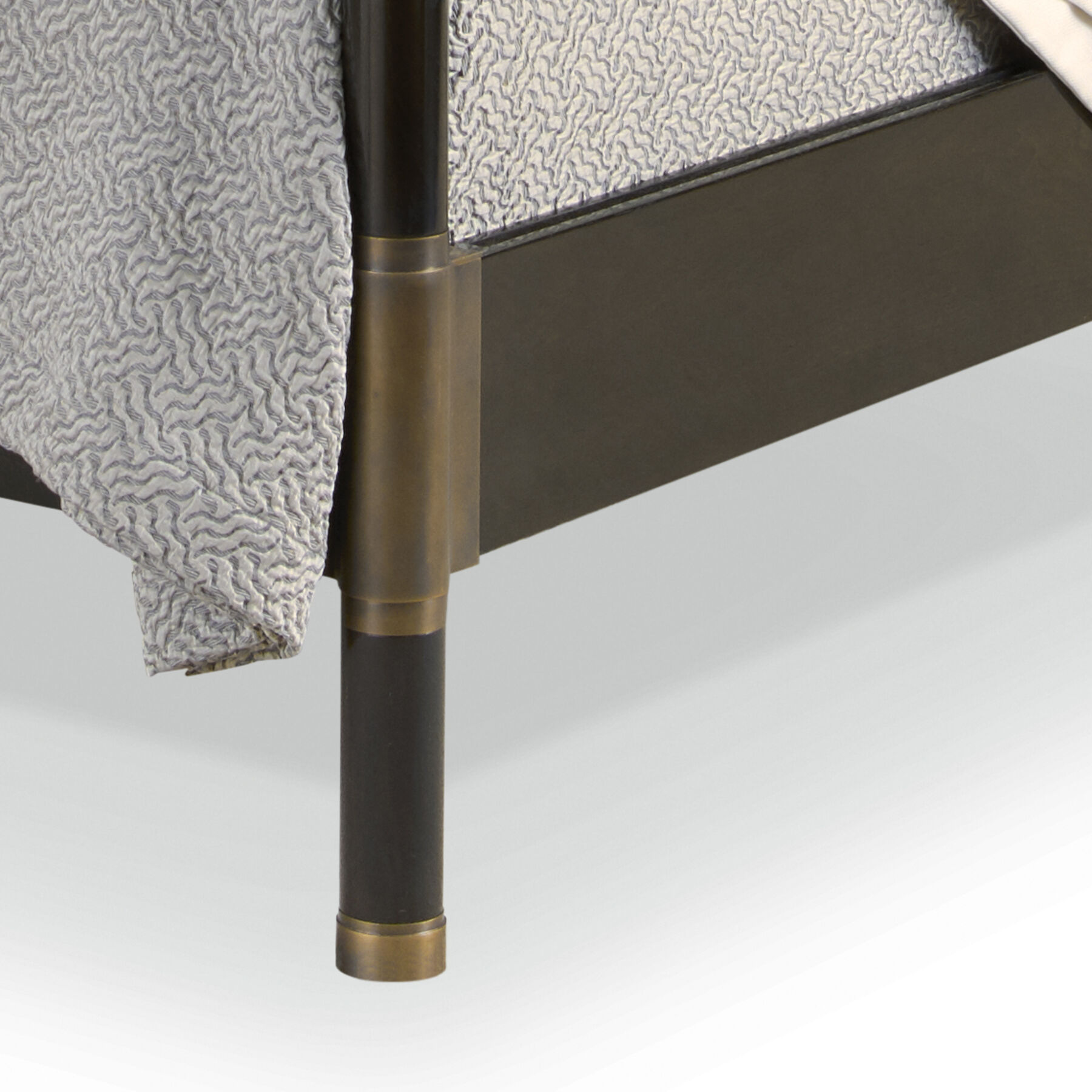 Orsay Bed | Gregorius Pineo