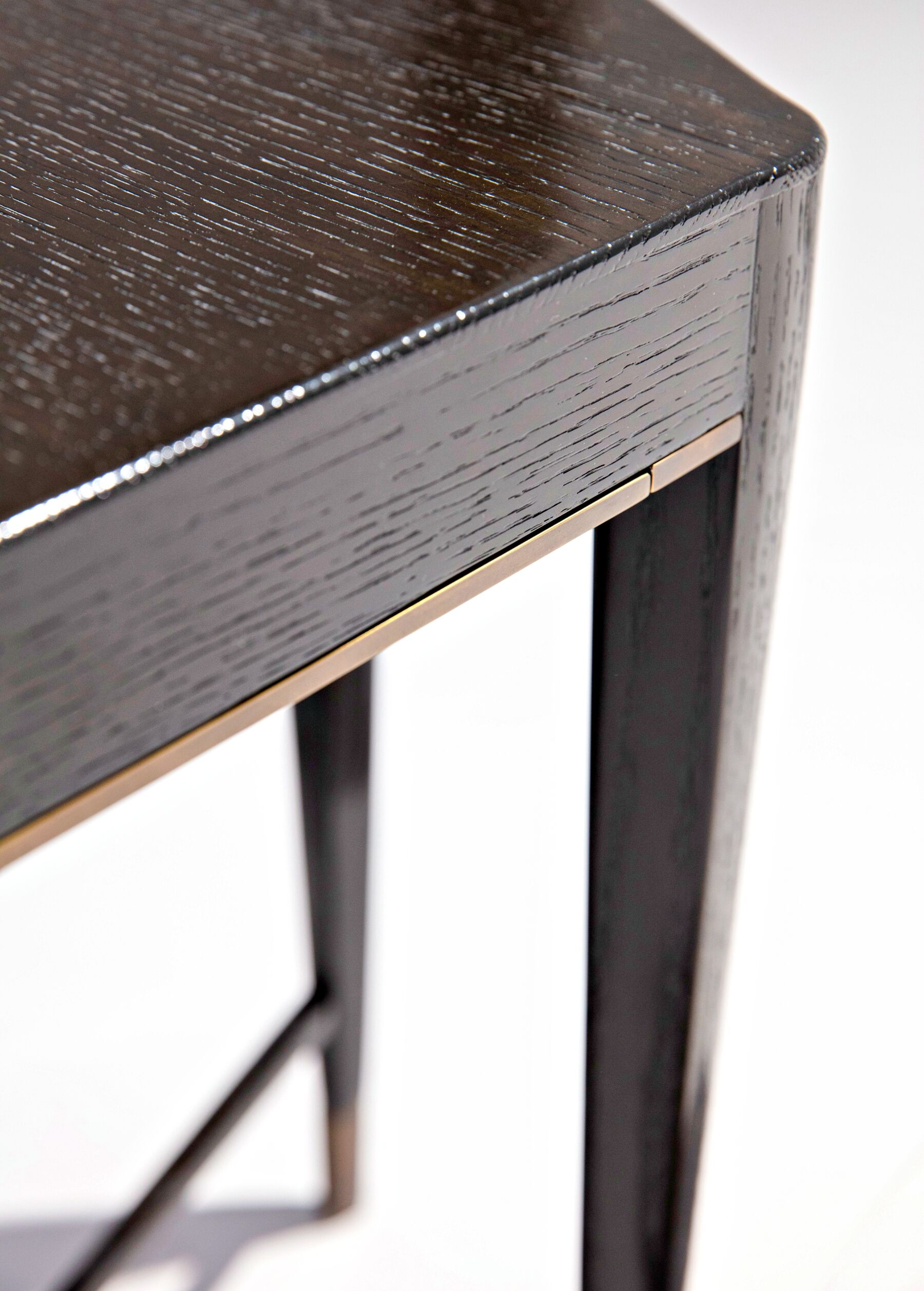 LeWitt Side Table | Gregorius Pineo