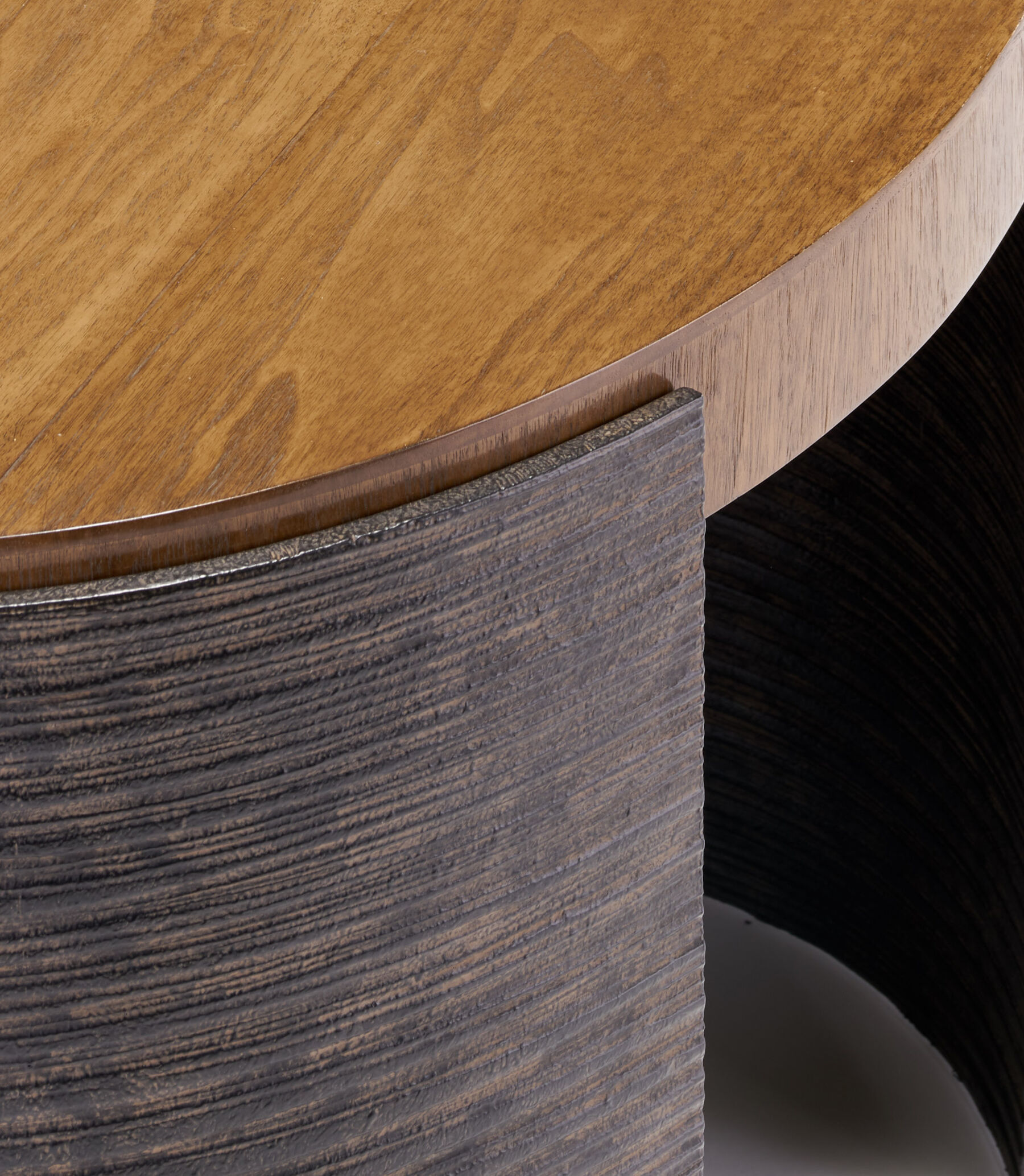 Ellipse Coffee Table | Gregorius Pineo