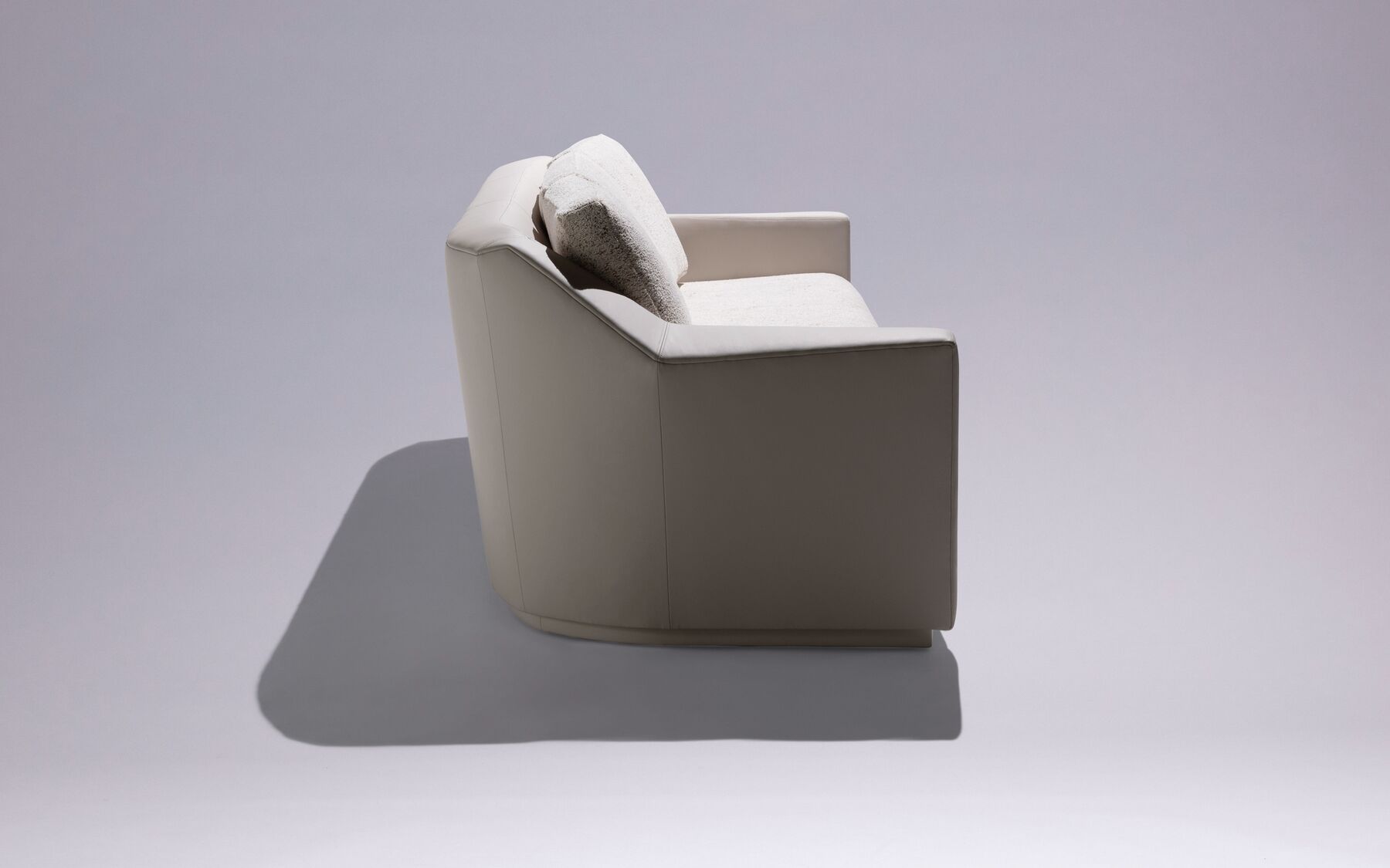 Hudson Sofa | Gregorius Pineo