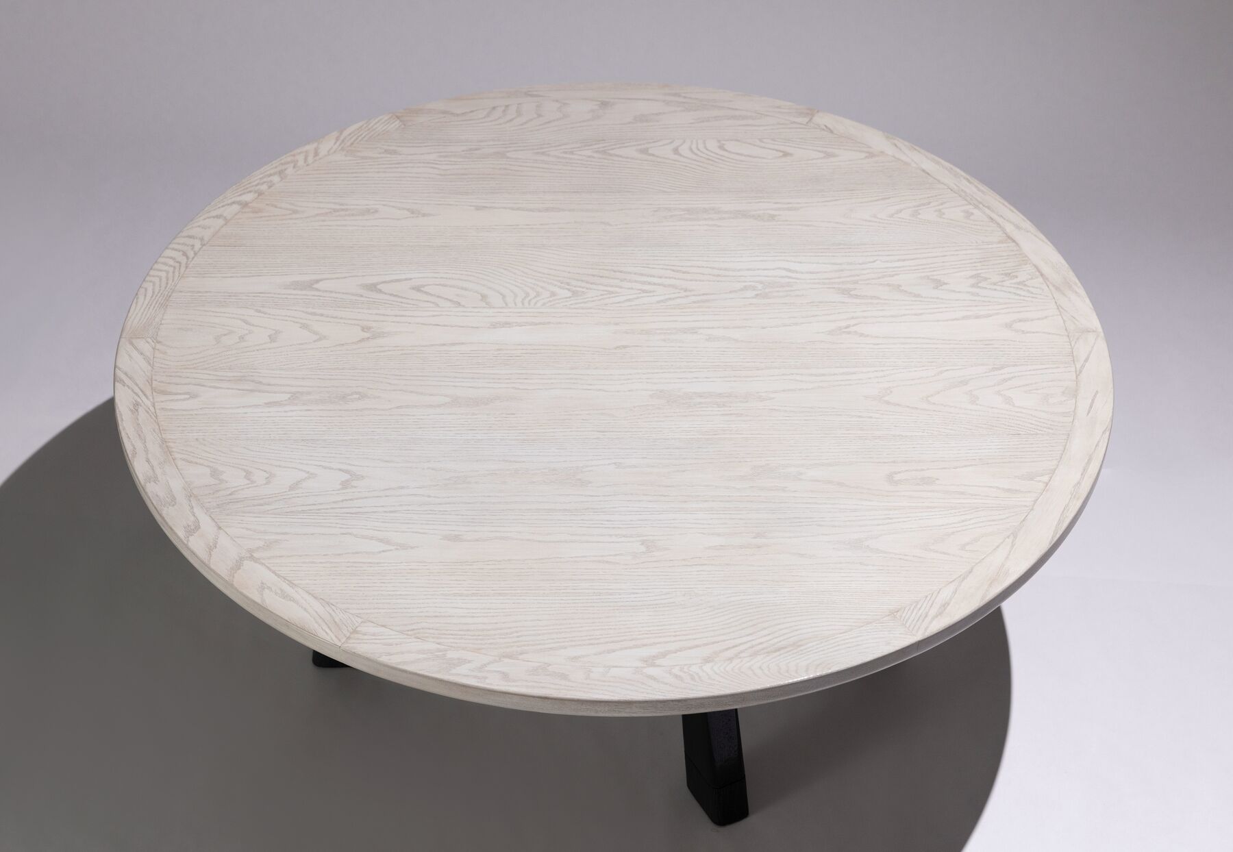 Marais Dining Table | Gregorius Pineo