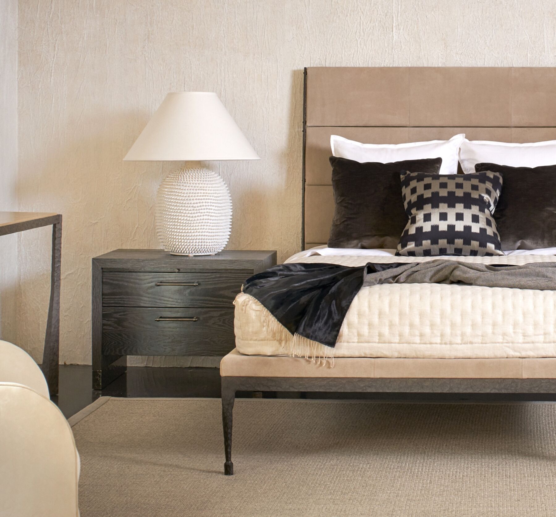 Trent Nightstand | Gregorius Pineo