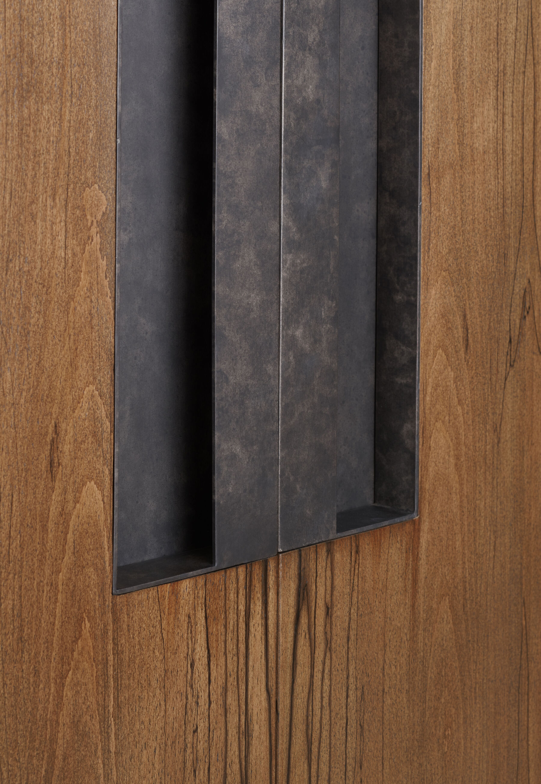Mercer Cabinet | Gregorius Pineo
