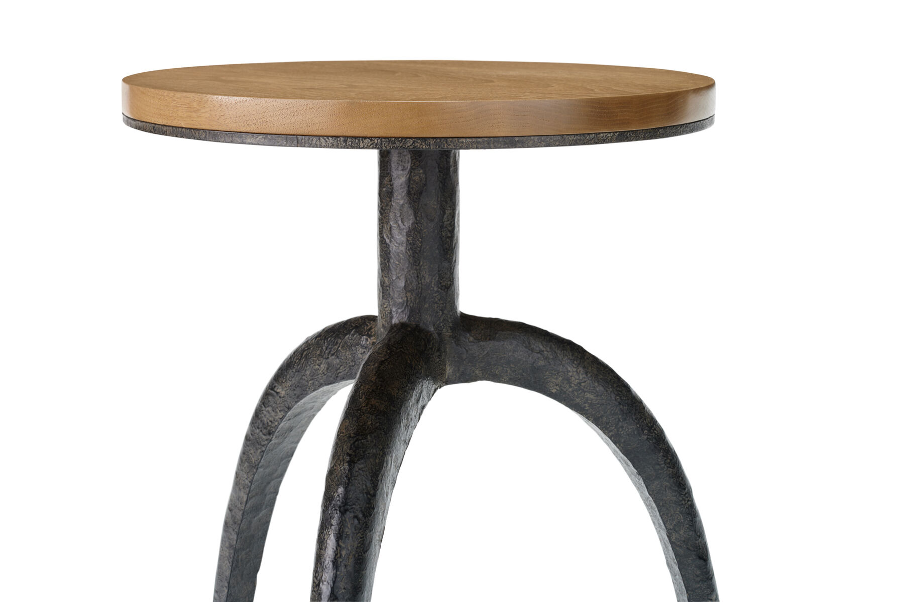 Xavier Side Table | Gregorius Pineo