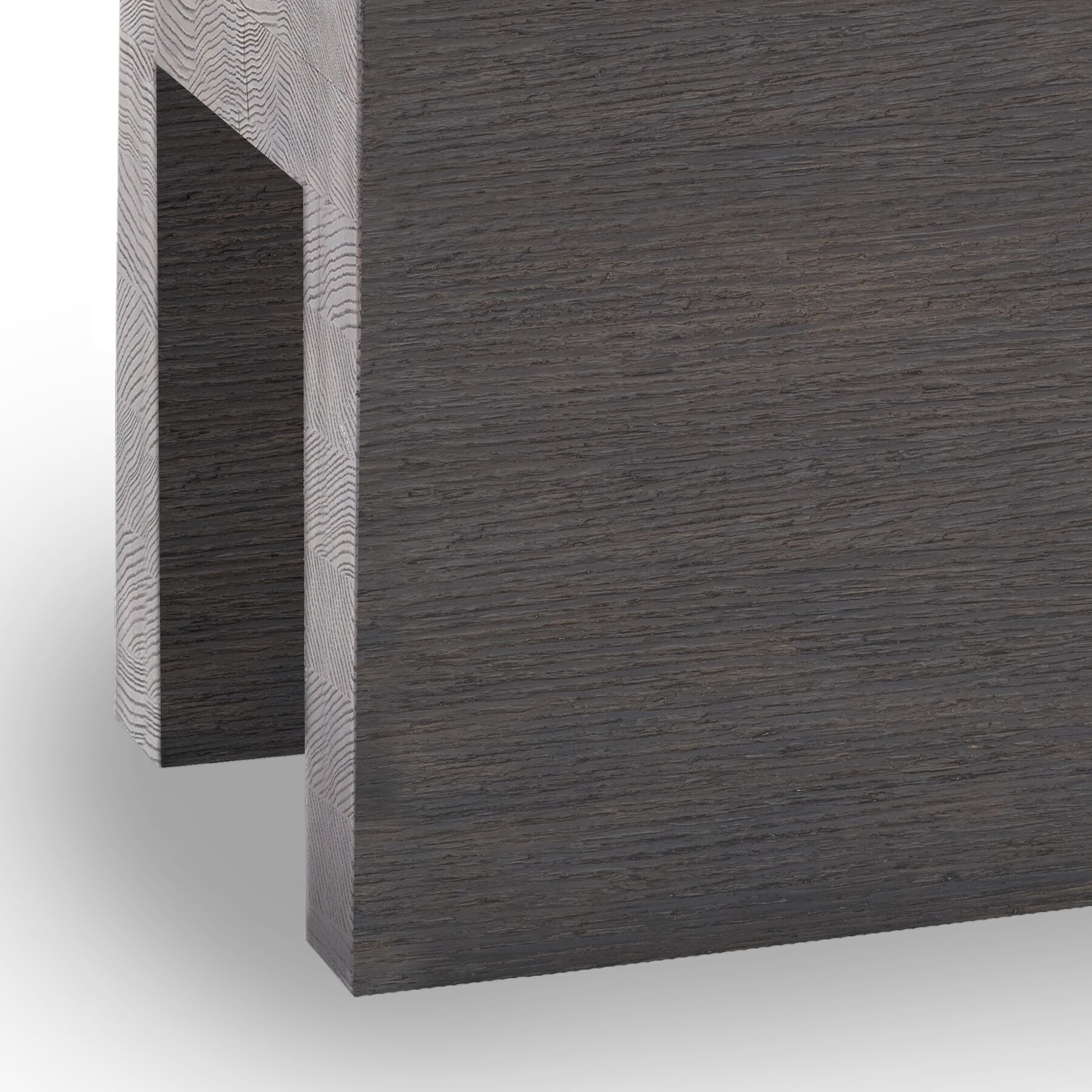 Saddle Bench | Gregorius Pineo